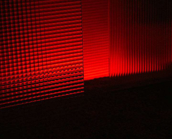 Red Light Therapy and Circadian Rhythm Explained – CYMBIOTIKA